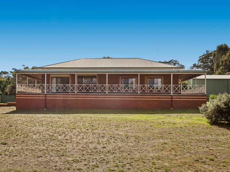 3 Dempsey Road, Seymour, VIC 3660 - realestate.com.au