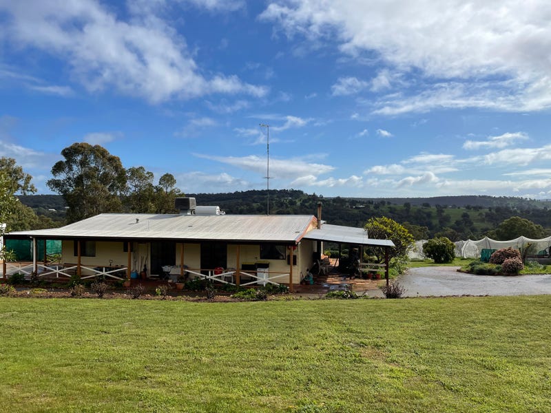 28 Forrest Hills Parade, Bindoon, WA 6502 - realestate.com.au