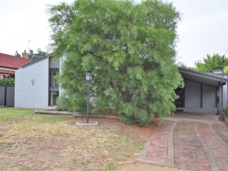 45 Murringo Street, Young, NSW 2594 - Property Details