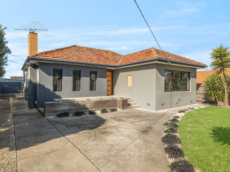 2 Maple Cres, Bell Park, VIC 3215 - realestate.com.au