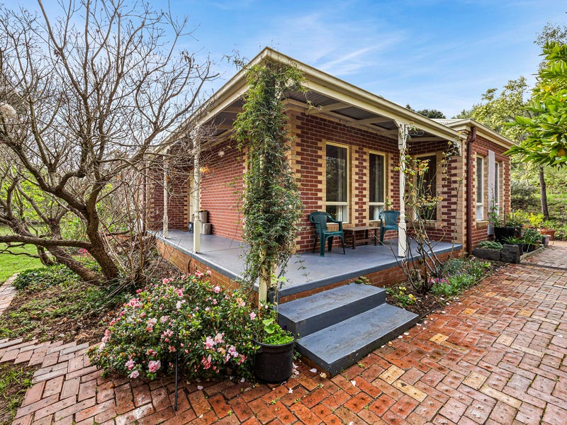 110 Smokeytown Road, Springmount, VIC 3364 - realestate.com.au