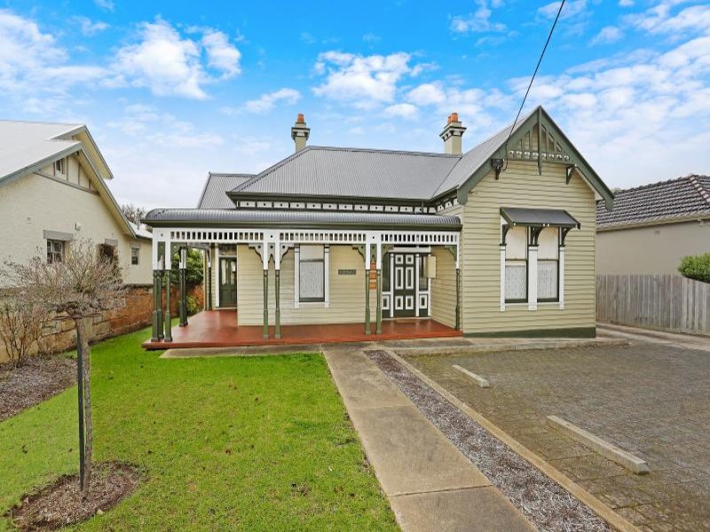 4 Princess Street, Warrnambool, Vic 3280 - Property Details