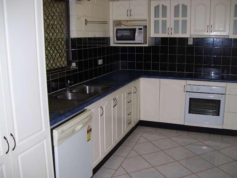 40 Anderson Road, Woree, Qld 4868 - Property Details