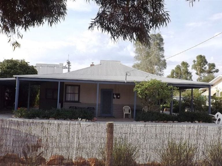 25 Coronation Street, Trayning, WA 6488 - Property Details