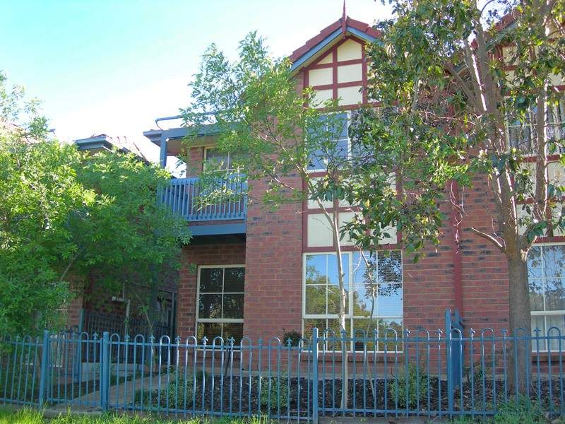 4/36 Debenham Court, Greenwith, SA 5125 - Property Details