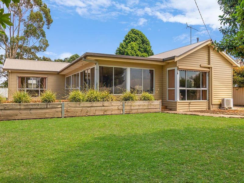 24 Wedge Street, Hamilton, Vic 3300 - House for Sale - realestate.com.au