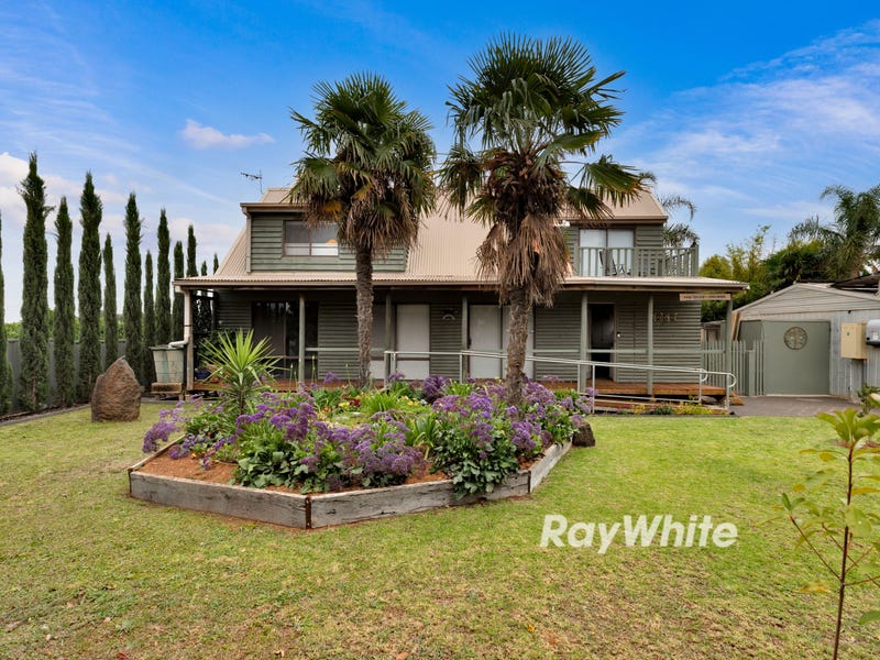 32 Creaton Lane, Irymple, Vic 3498 - Property Details