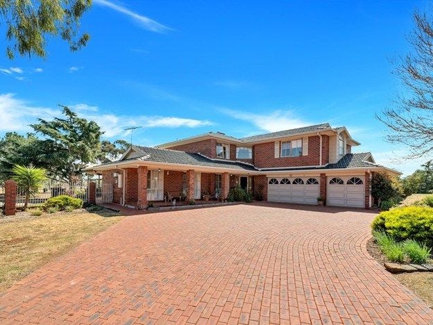 6 Springbank Way, Brookfield, VIC 3338 - realestate.com.au