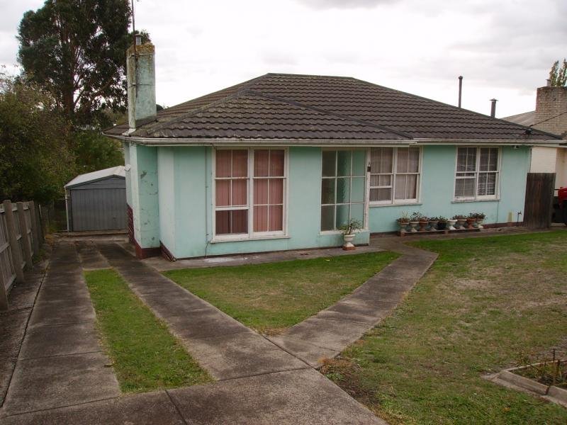 **UNDER CONTRACT**1 Tulloch Street, Morwell, Vic 3840 - Property Details