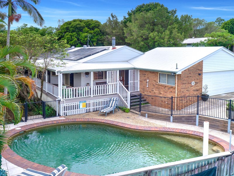 4 Kuskopf Place, Woombye, Qld 4559 - Property Details