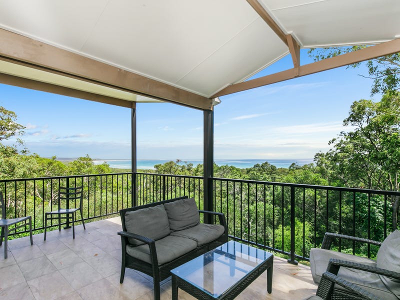 9 Merinda Cres, Point Lookout, QLD 4183 - realestate.com.au