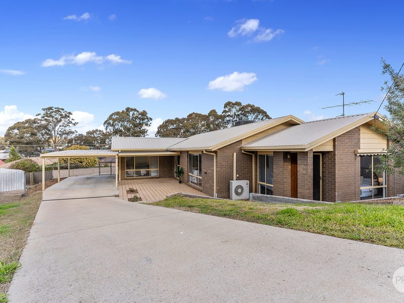 8 Taplan Court, Golden Square, VIC 3555 - realestate.com.au