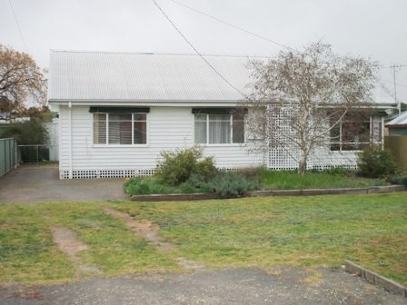 31 Victoria Street, Howlong, NSW 2643 - Property Details