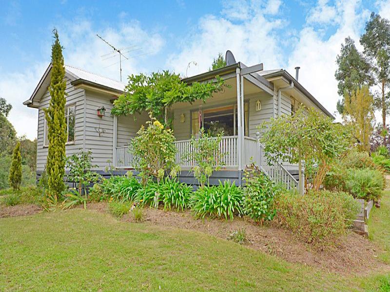 6 Cathery Court, Pyalong, VIC 3521 - realestate.com.au