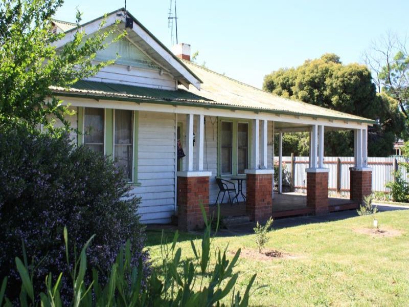 64 Bridge Street, Benalla, Vic 3672 - Property Details