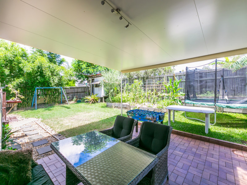 17 Gidgee Court, Molendinar, Qld 4214 - Property Details