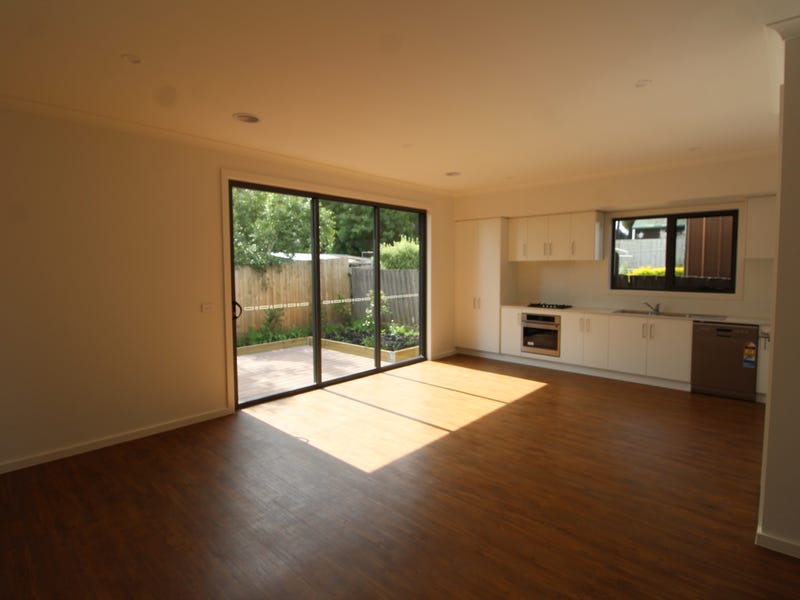 2/36 Finch Street, Burwood, VIC 3125 - realestate.com.au