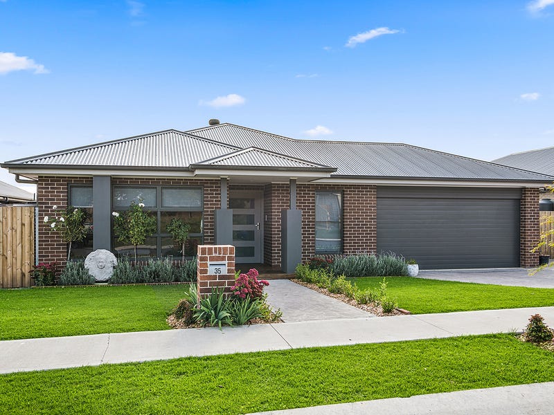 35 Collins Street, Marulan, NSW 2579 - Property Details