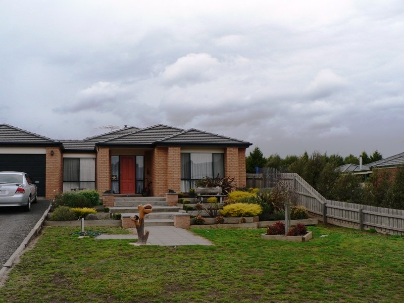 46 Robb Drive, Romsey, VIC 3434 - realestate.com.au