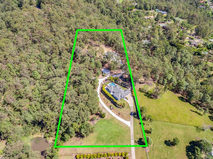 585 Bonogin Road, Bonogin, Qld 4213 - Property Details