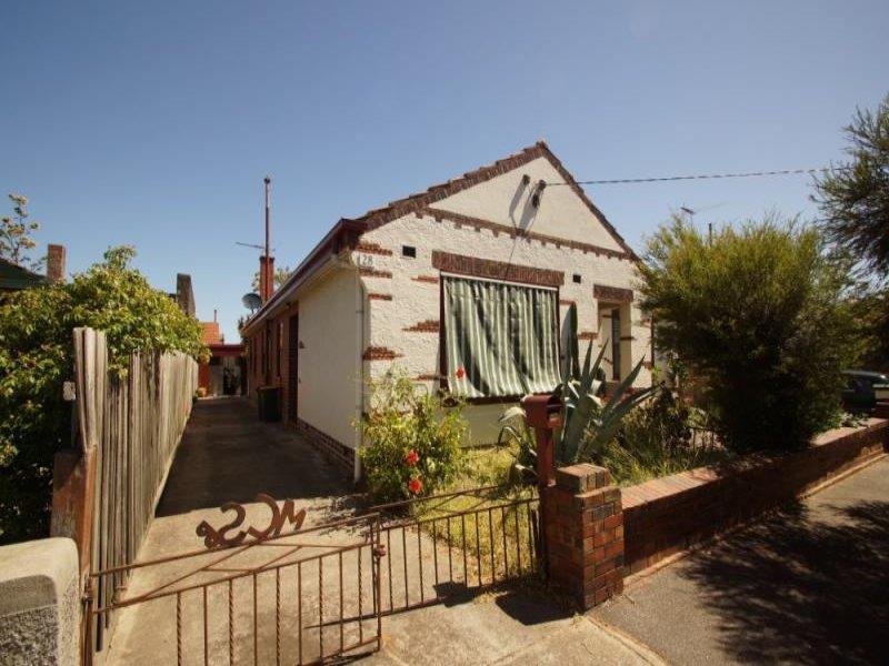 28 Hammerdale Avenue, St Kilda East, VIC 3183 - realestate.com.au