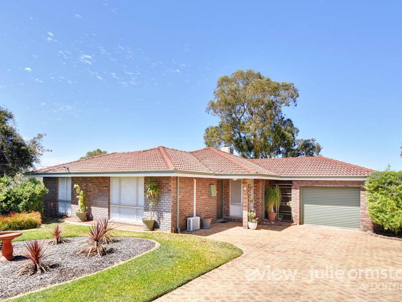 4 Kennedy Way, Padbury, WA 6025 - Property Details