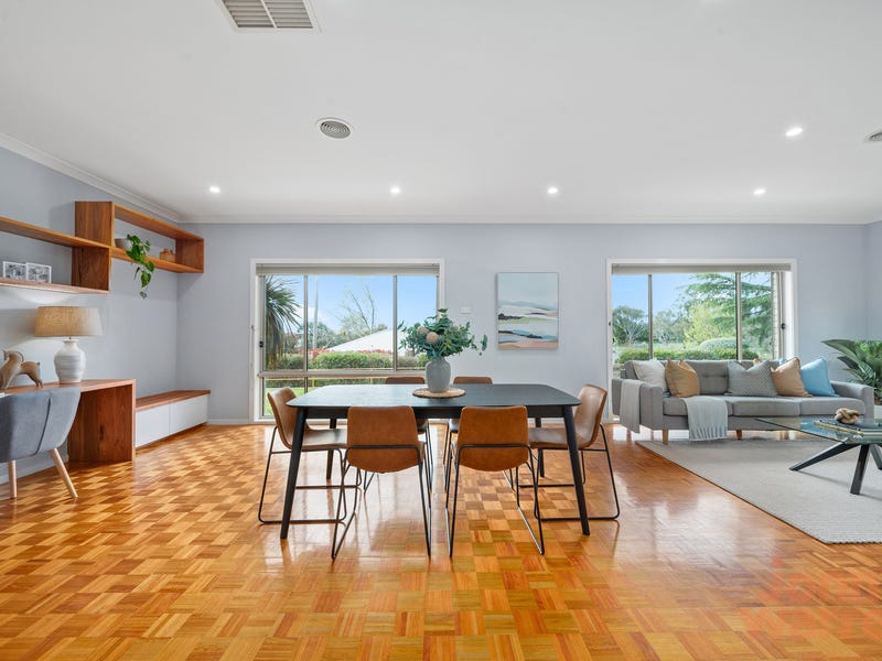 8 Quartz Street, Sutton, NSW 2620 - Property Details