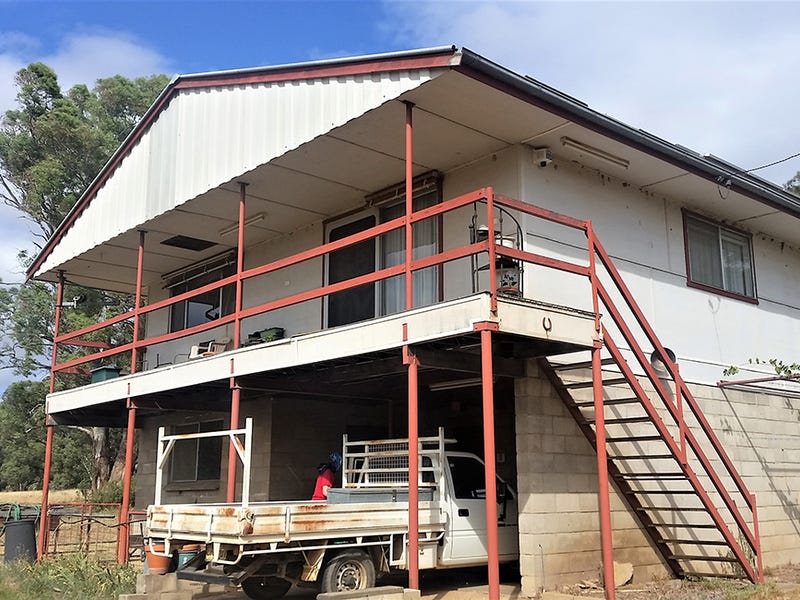 31 Ridout Lane, Gulgong, NSW 2852 - Property Details