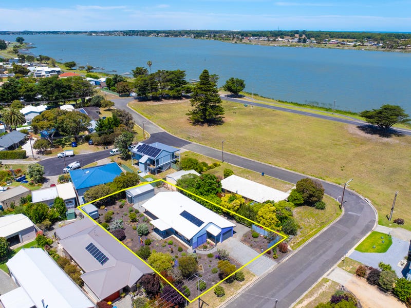 Houses for Sale in SA (+1 location) Pg. 33 - realestate.com.au