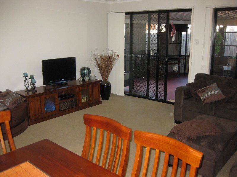 Unit 9/7 Harris St, Stanthorpe, Qld 4380 - Property Details
