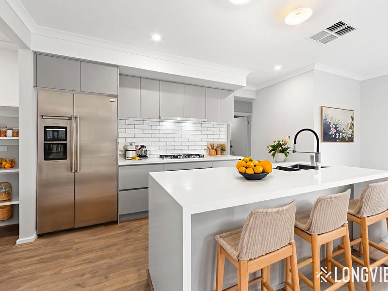 34 Lasio Way, Donnybrook, VIC 3064 - realestate.com.au