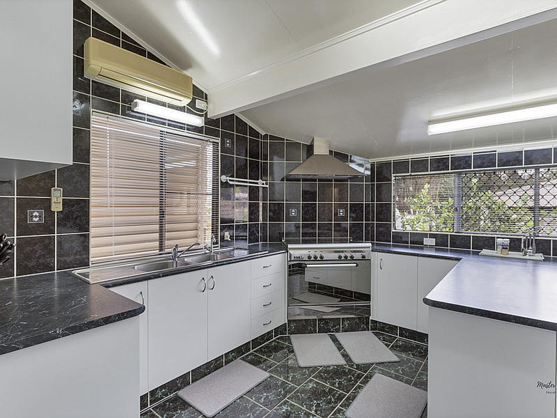 30 Duke Street, Kingaroy, Qld 4610 - Property Details