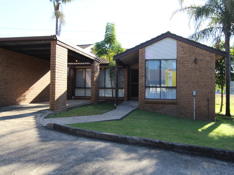 1/25 Goodenough Street, Glenfield, NSW 2167 - realestate.com.au