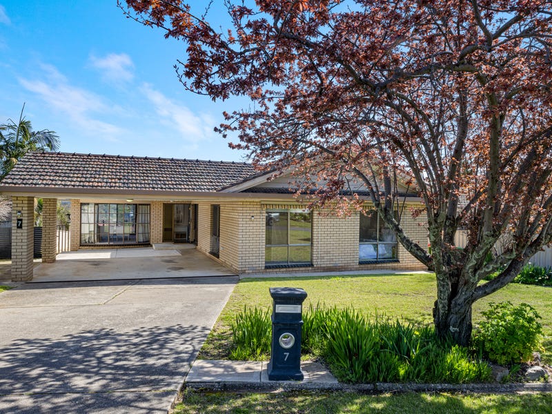 7 Western View Drive, West Albury, NSW 2640 - realestate.com.au