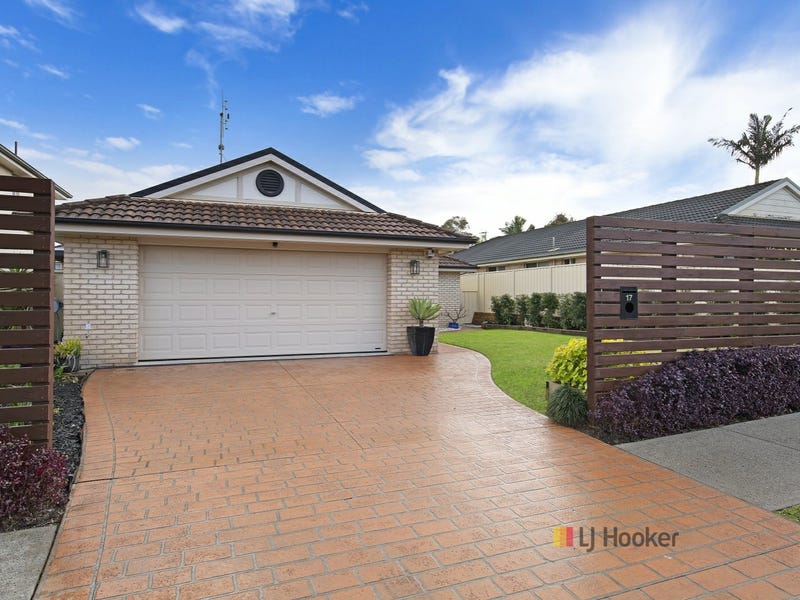17 Skyhawk Avenue, Hamlyn Terrace, NSW 2259 - realestate.com.au