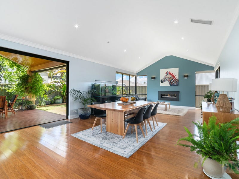 1 Scallion Street, Aveley, WA 6069 - Property Details