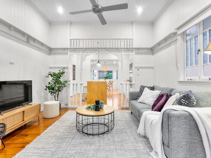 8 Oliver Street, Kedron, Qld 4031 - Property Details