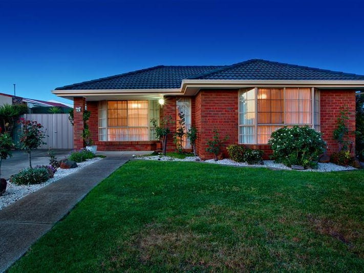 14 Slessor Drive, Delahey, VIC 3037 - realestate.com.au