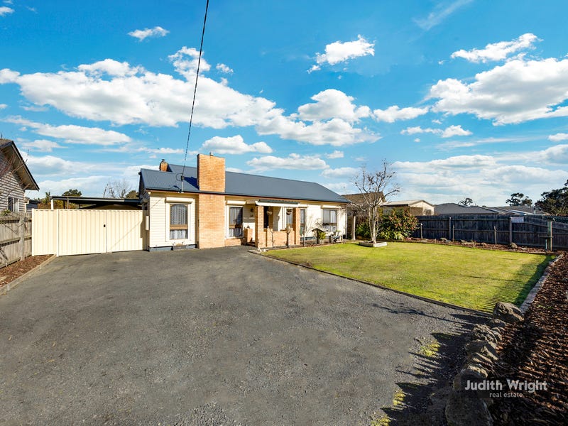 14 church Street, Longwarry, Vic 3816 - Property Details
