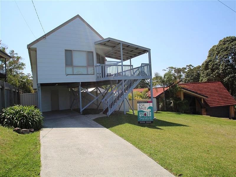 3 Harcourt Cres, Smiths Lake, NSW 2428 - realestate.com.au