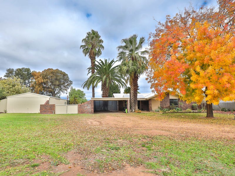 1392 Boonoonar Road, Colignan, Vic 3494 - Property Details