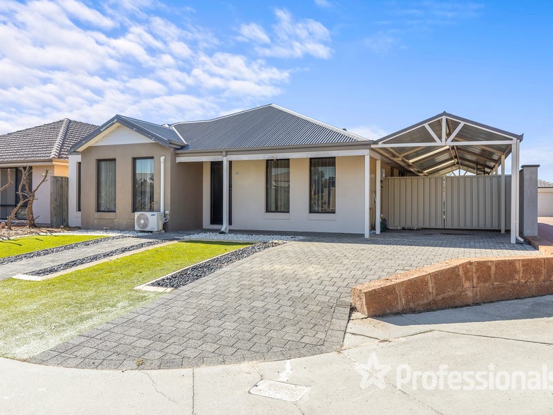 83 Lomas Circle, Ellenbrook, WA 6069 - Property Details