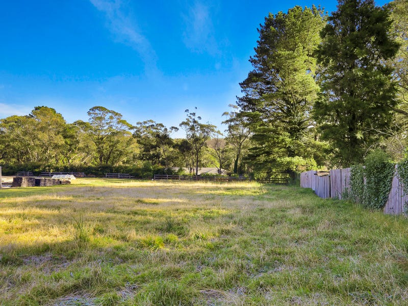 7 Mccall Avenue, Blackheath, NSW 2785 - realestate.com.au