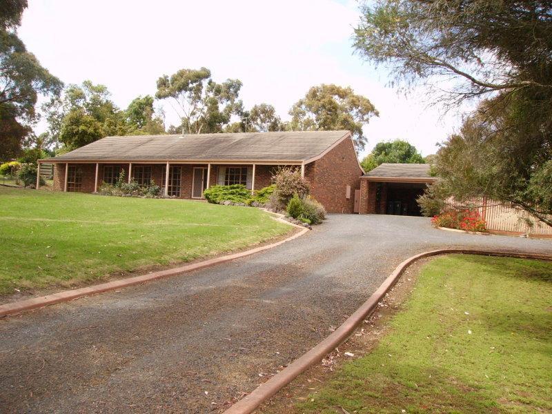 4 Carruthers Court**UNDER CONTRACT**, Churchill, Vic 3842 - Property ...