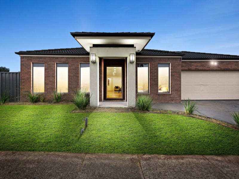74 Corringa Way, Craigieburn, Vic 3064 - Property Details