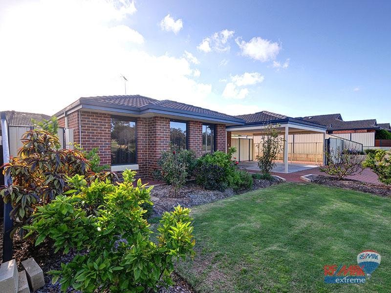 18 Ranworth Road*, Hocking, WA 6065 - Property Details