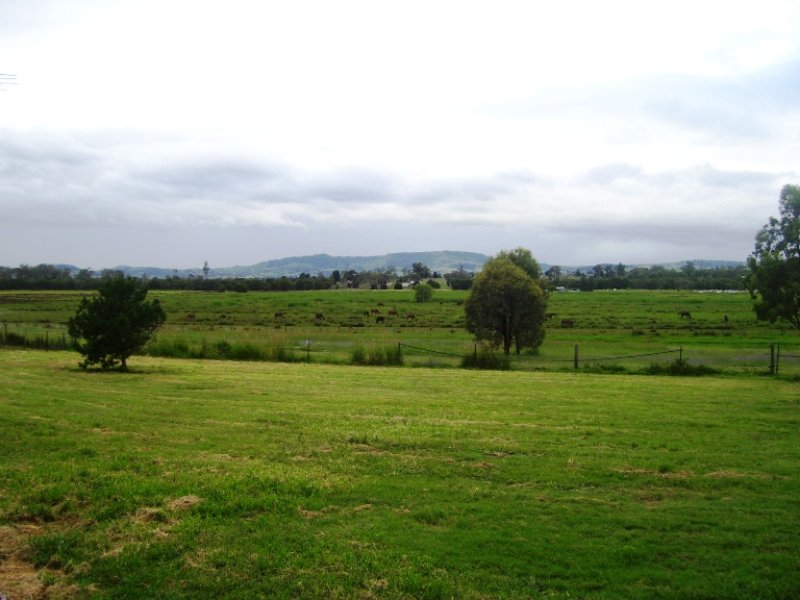 3 Walnut Drive, Brightview, QLD 4311 - realestate.com.au