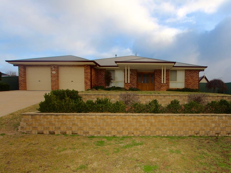 90 Darwin Drive, Llanarth, NSW 2795 - realestate.com.au