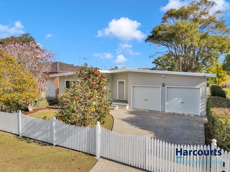 11 Hammond Road, Toukley, NSW 2263 - Property Details