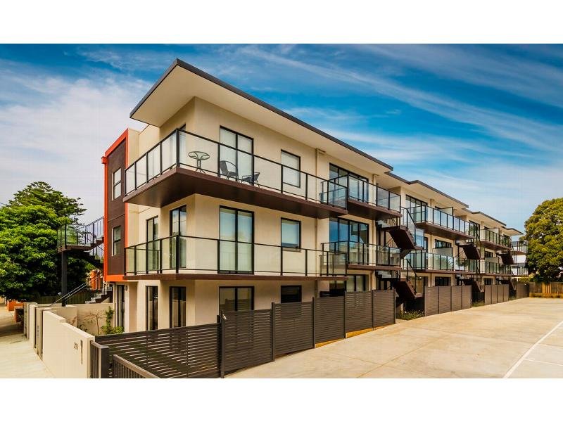 11/219 Watton Street, Werribee, Vic 3030 - Property Details